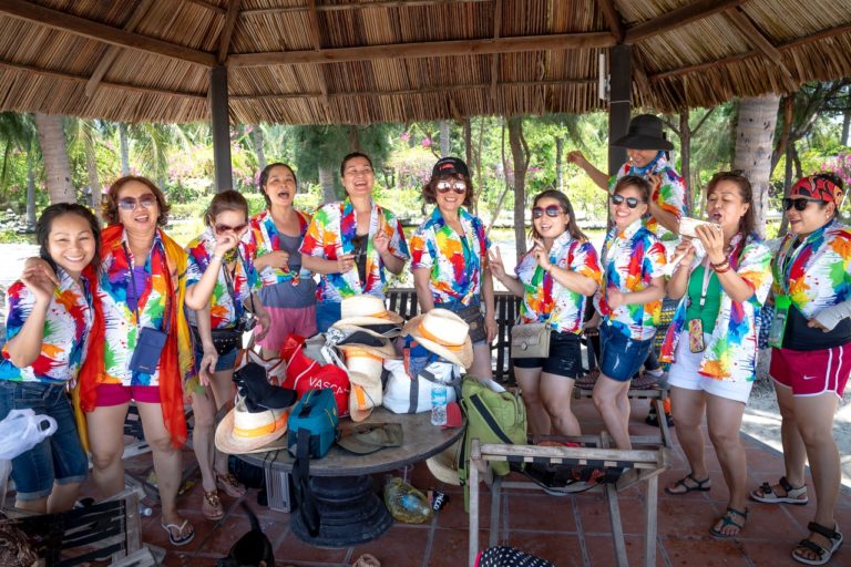 Essential Things You Should Know for Your Company Outing - Charting Stocks